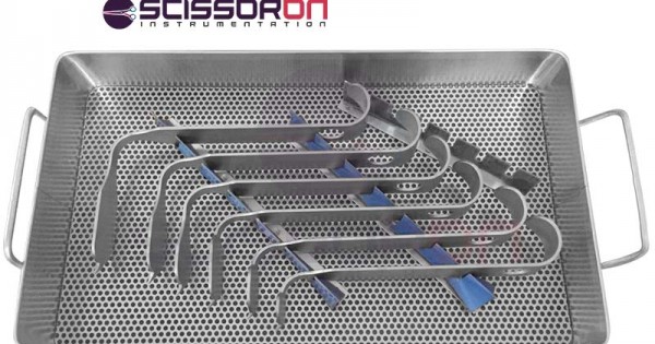 Collis-Taylor Modified Retractor