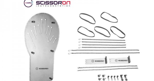 Tupper Hand Retractor Set